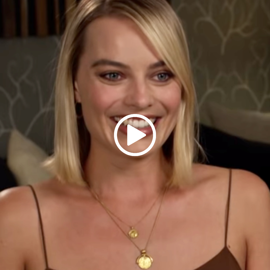Margot Robbie Loves Chippy Sandwich - Coolinarco.com